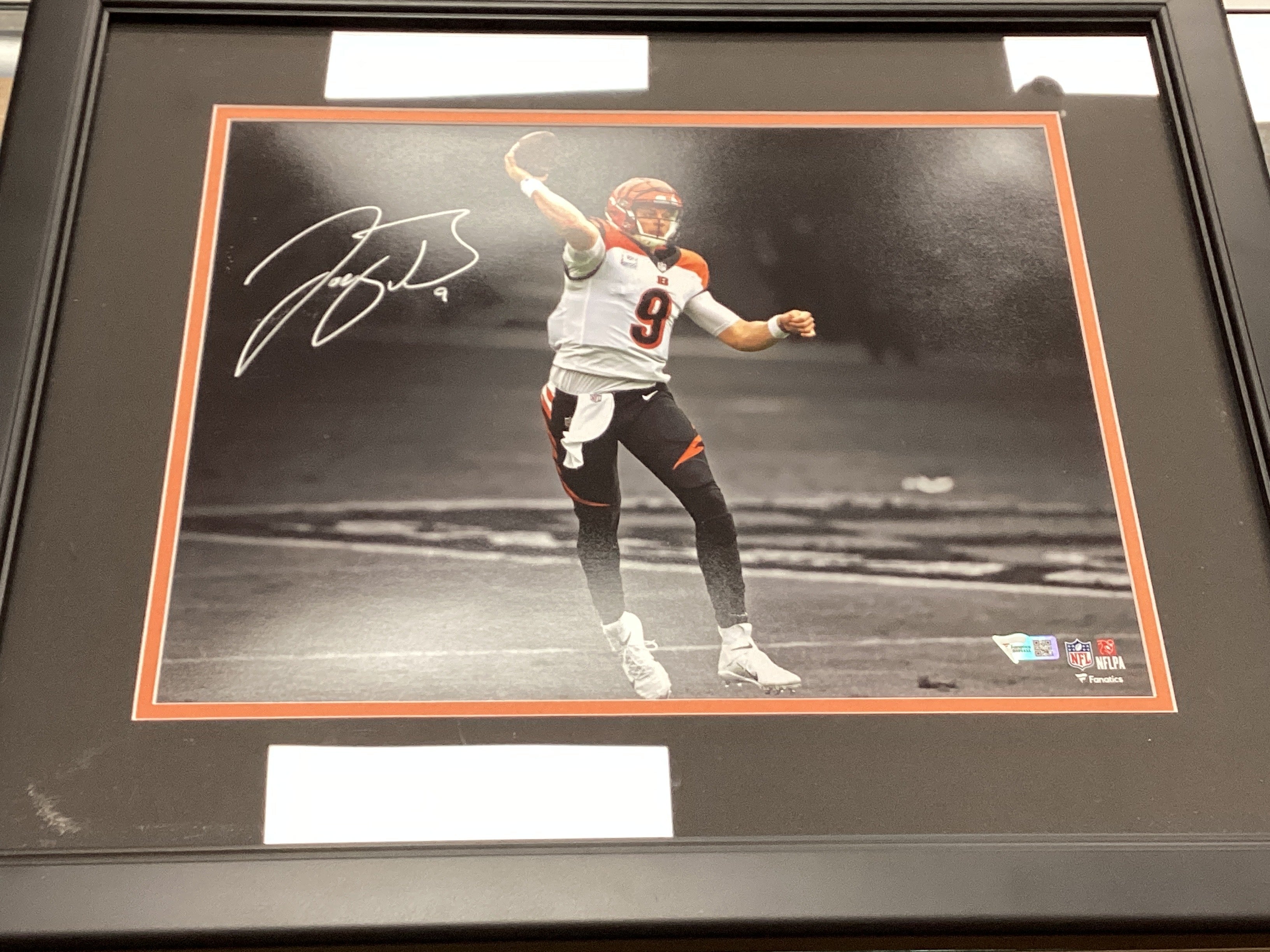 Joe Burrow signed picture framed – BIG SLAB DADDY